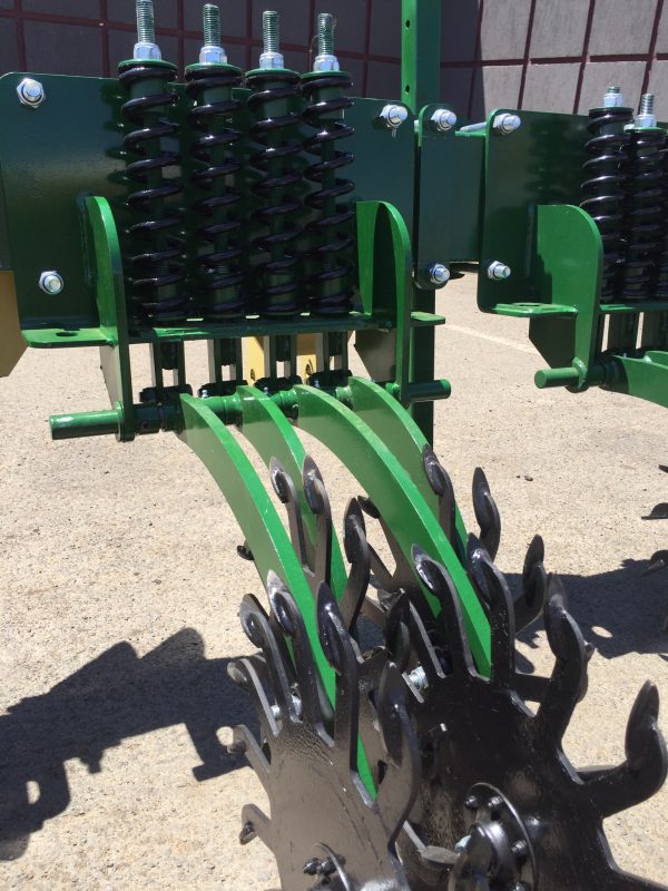 Inter row cultivator - Van Zyl Staal