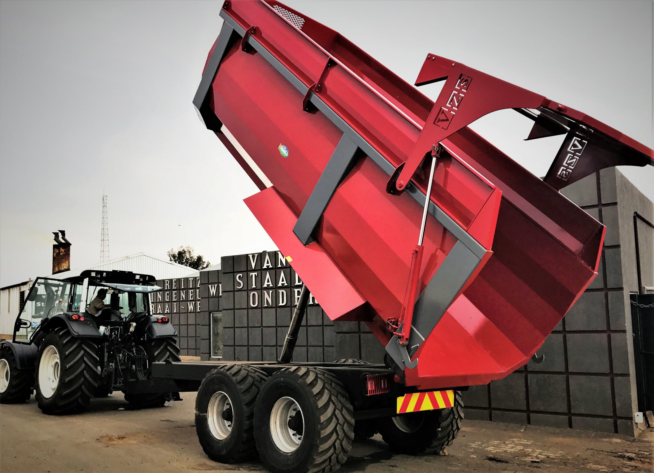 Tipper Trailer 20T - Van Zyl Staal